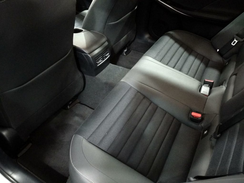 Presentación LEXUS IS300h TAXI – Stac